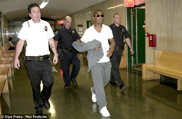 Celebrity Gists!: Ja Rule released from prison after serving two years