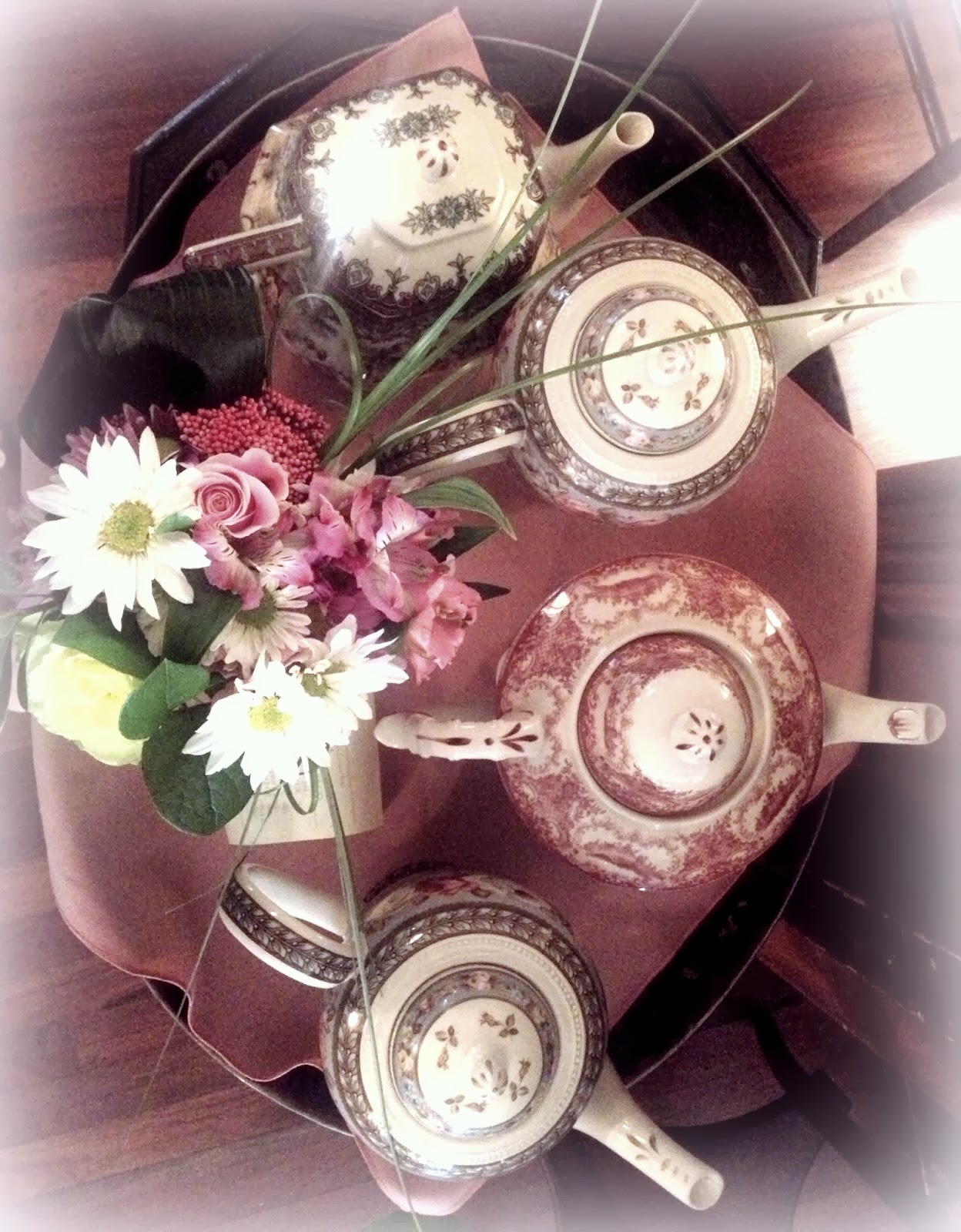 Reservation: " Lady Mendl's Tea Salon