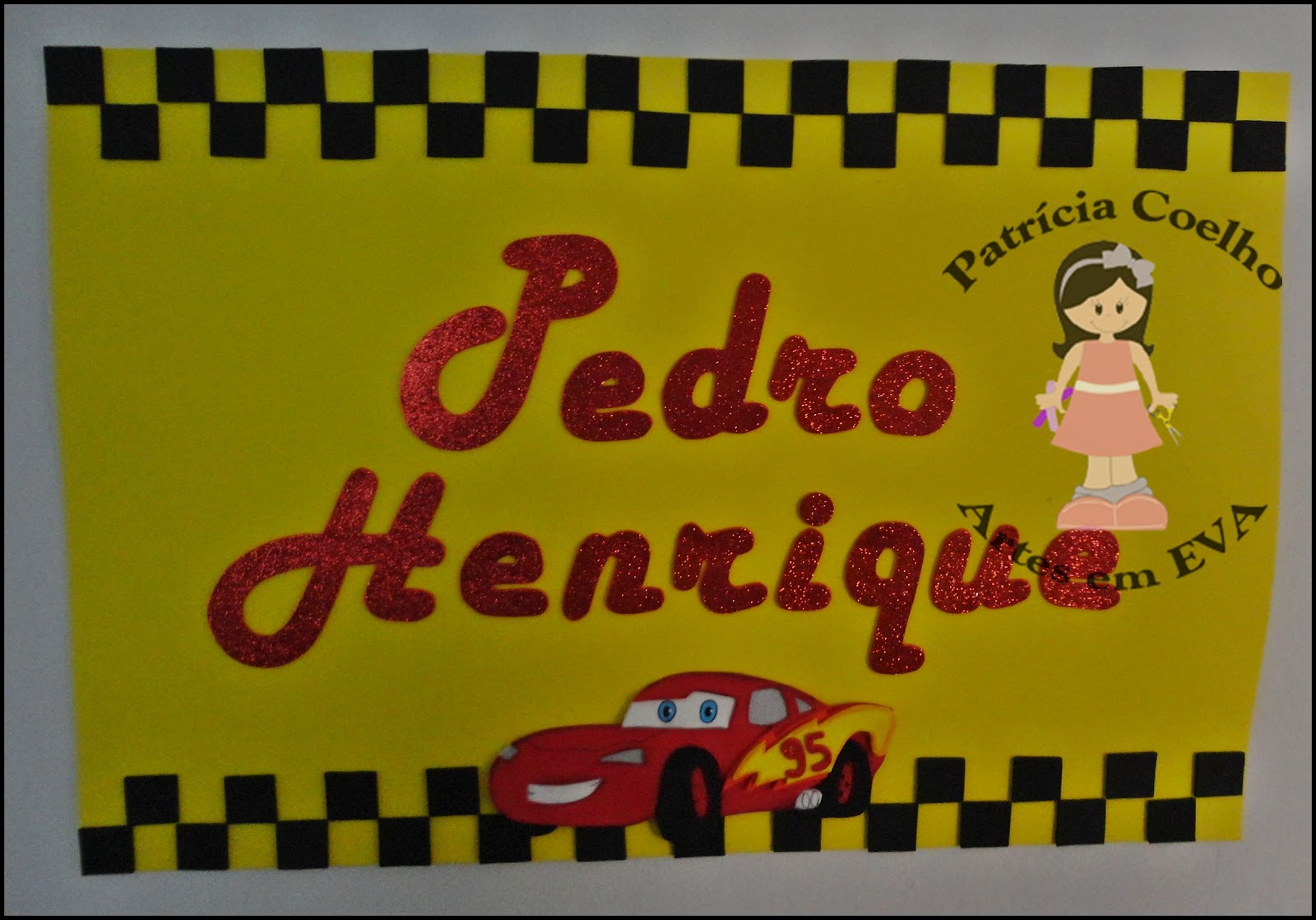 Caprichos da Paty: Novo modelo de placa Carros Disney!