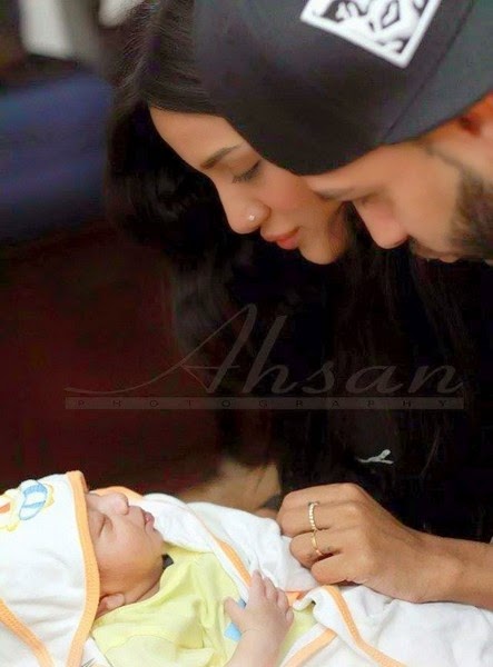 Mathira Latest Photo-shoot with her Newly Baby Born and Husband ~ She9 ...