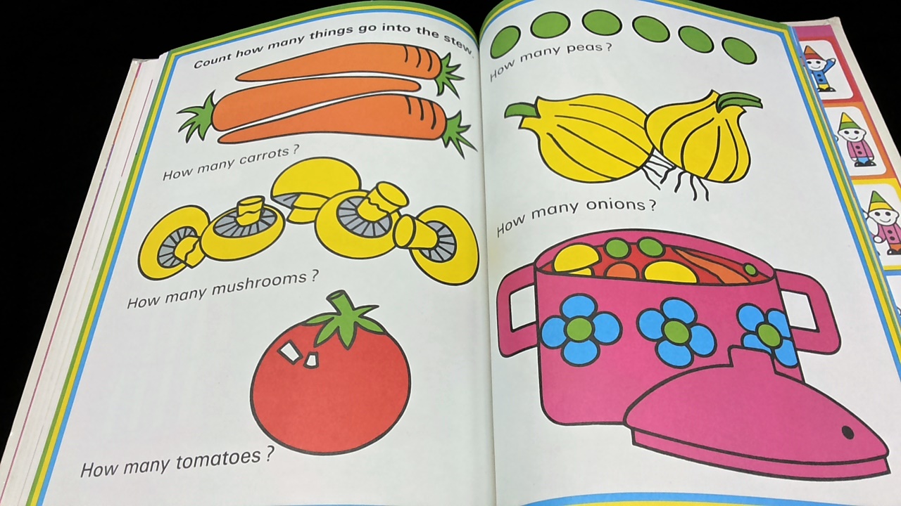 Kid Books Blog: 230.The Ladybird ABC and Counting book