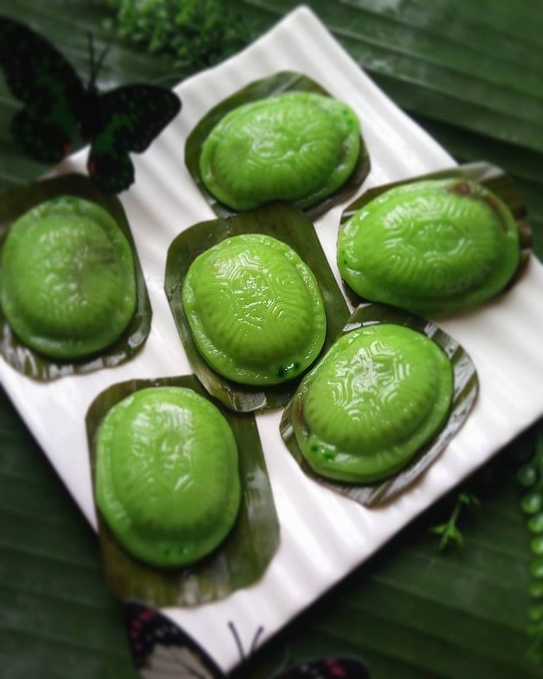 Air Tangan Reen Khan: Kuih Angkoo