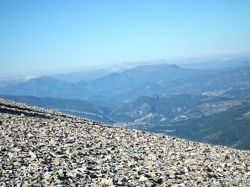 Un jour....Une photo !: Sommet du Mont Ventoux par le Vallon des ...