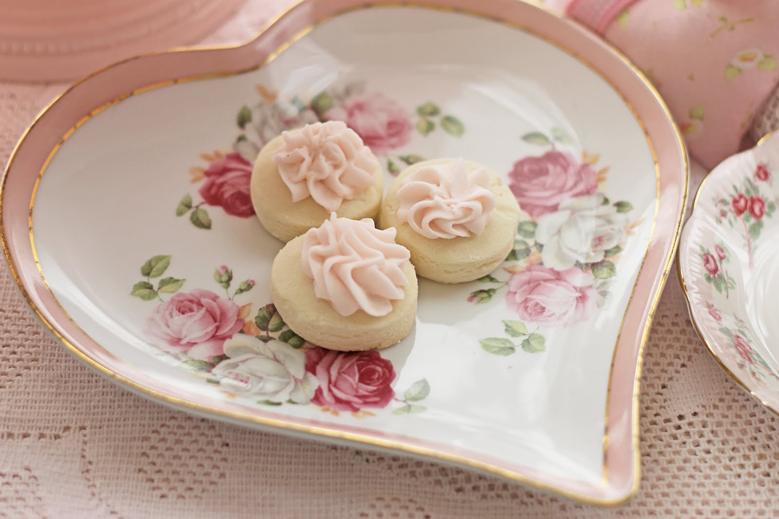 Aiken House & Gardens: Pink Valentine's Day Tea