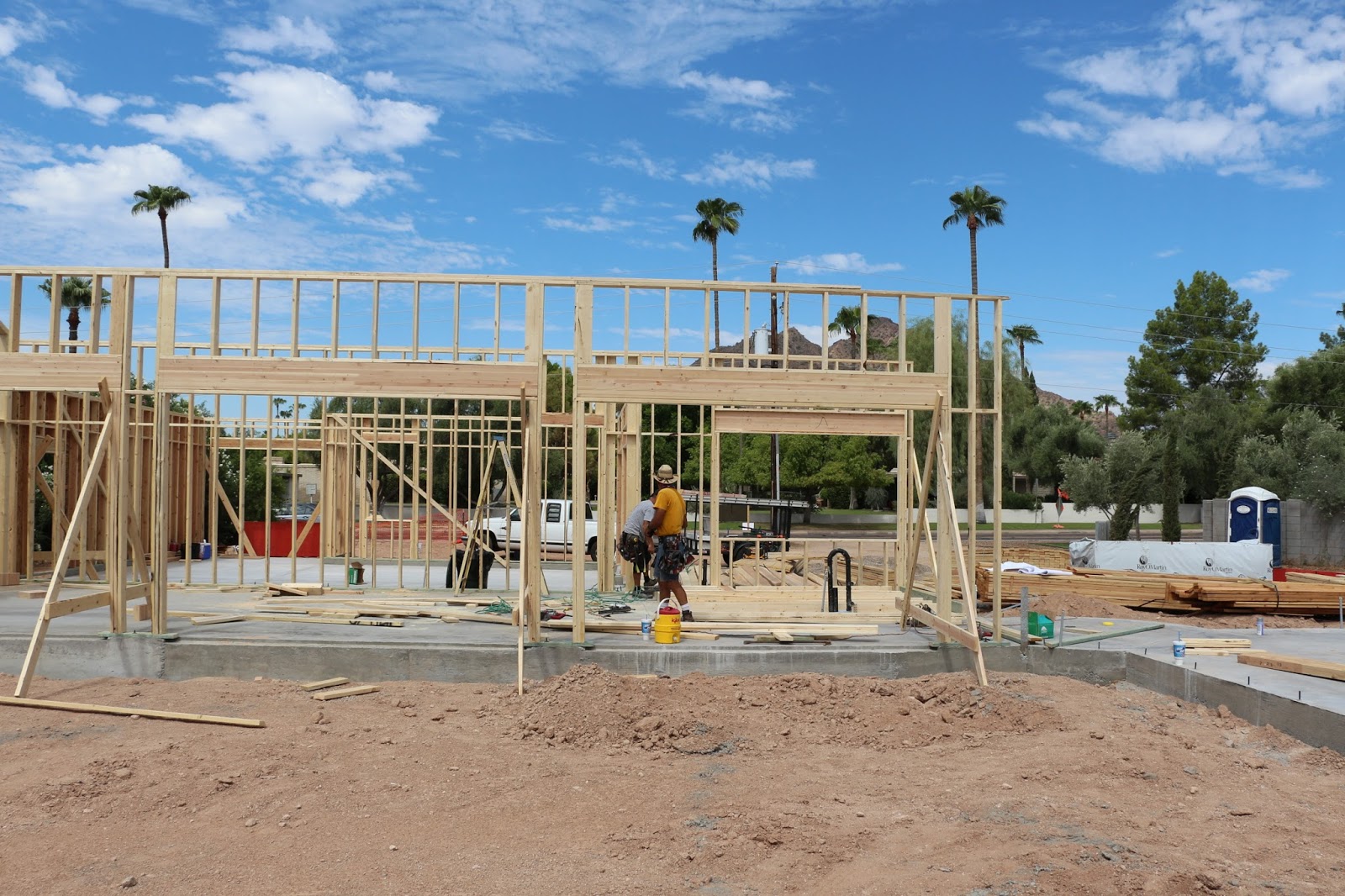 Dusty Coyote: Framing Monday-Friday