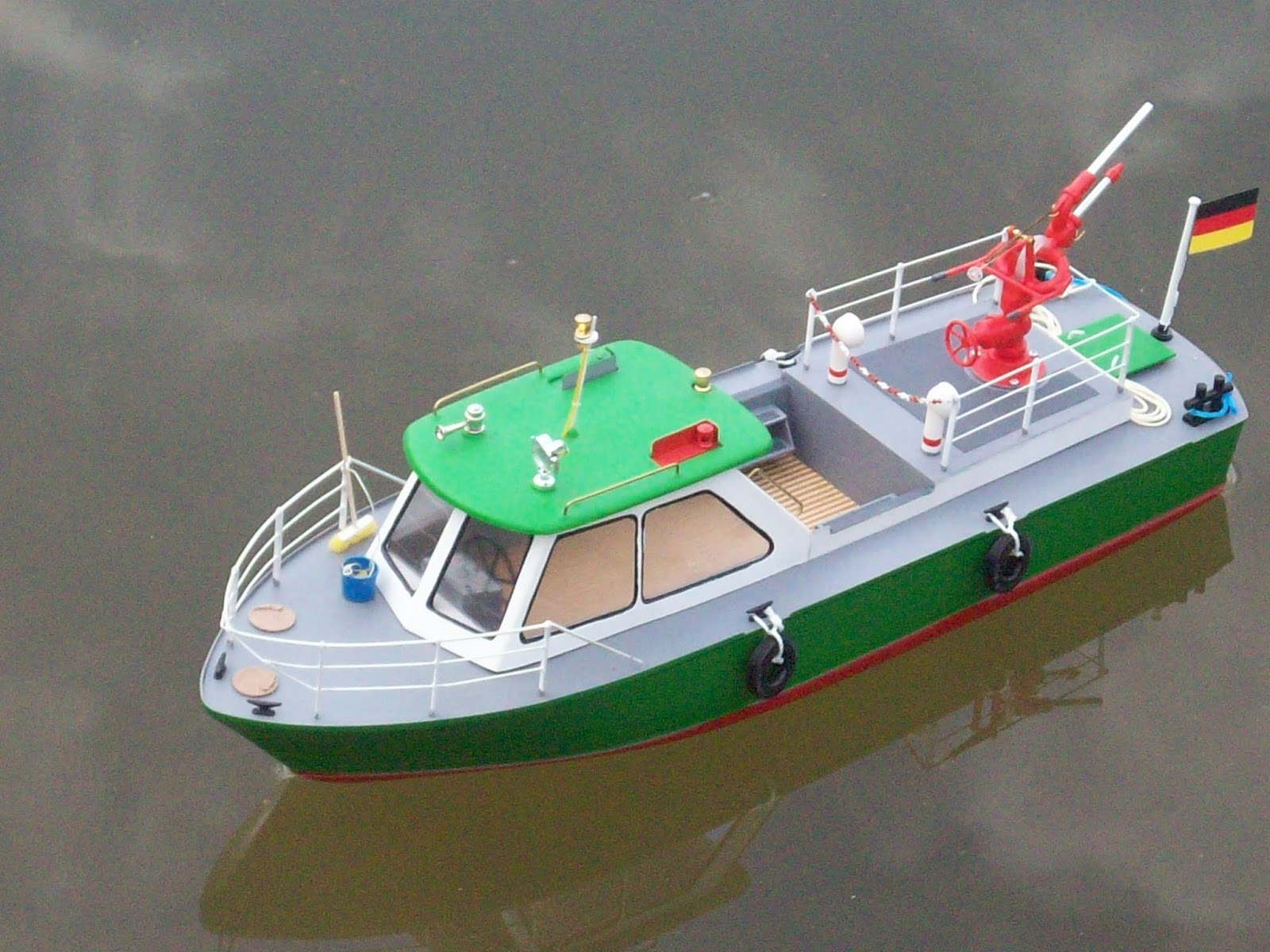 Andi's Modellschiffe: Modell Dolly