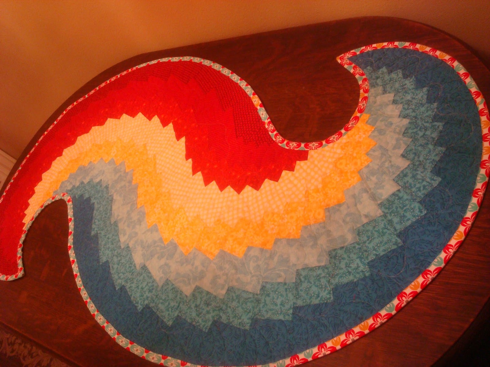 Because I say sew ;) : Spicey Spiral Table Runner