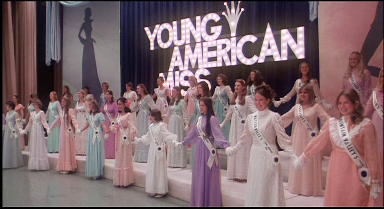 DREAMS ARE WHAT LE CINEMA IS FOR...: SMILE 1975