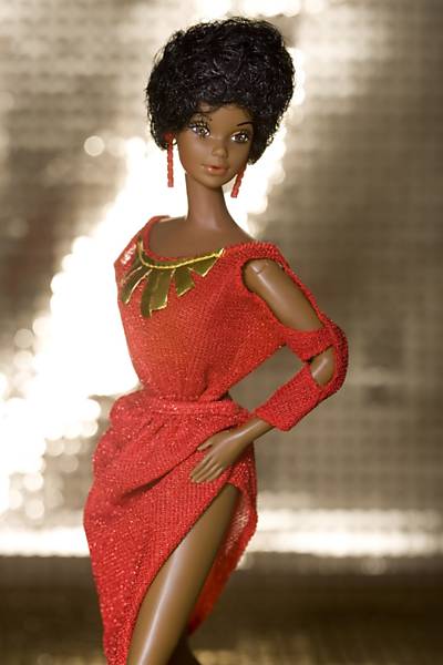 Pink Rose e Arte: BLACK BARBIE: EXPOSIÇÃO