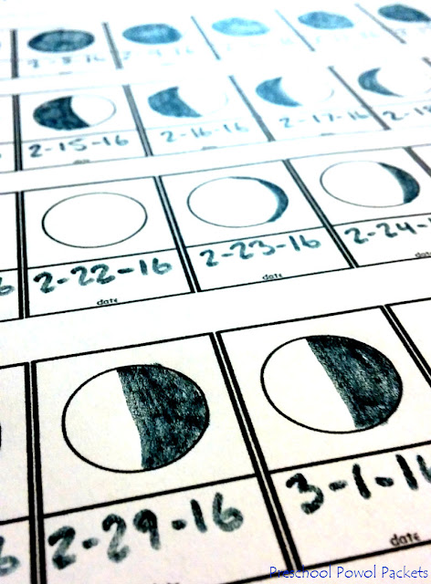 {FREE} Moon Phase Tracking Printable! | Preschool Powol Packets