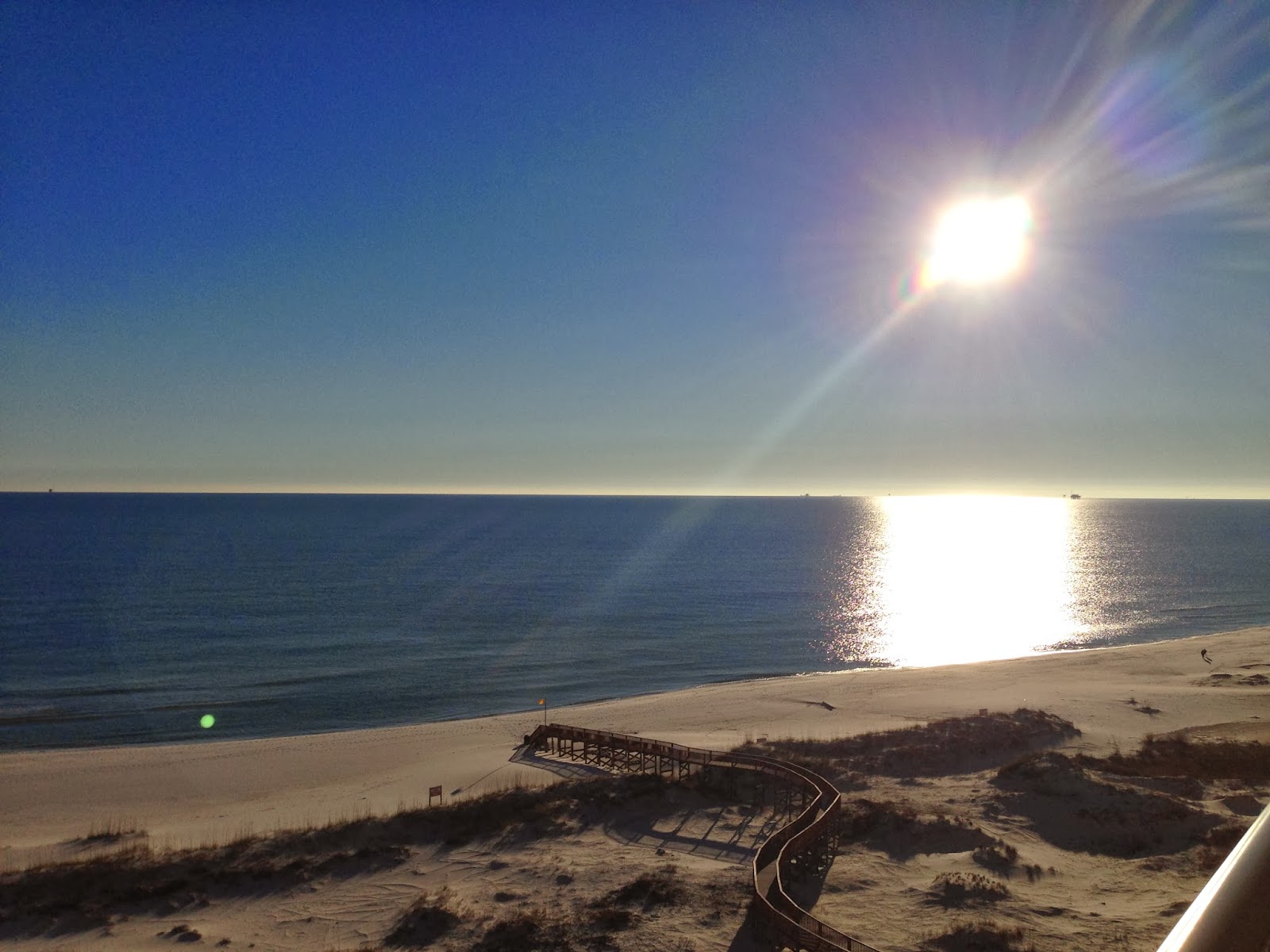 Mojoy: Beach pics...yes. reminiscing.