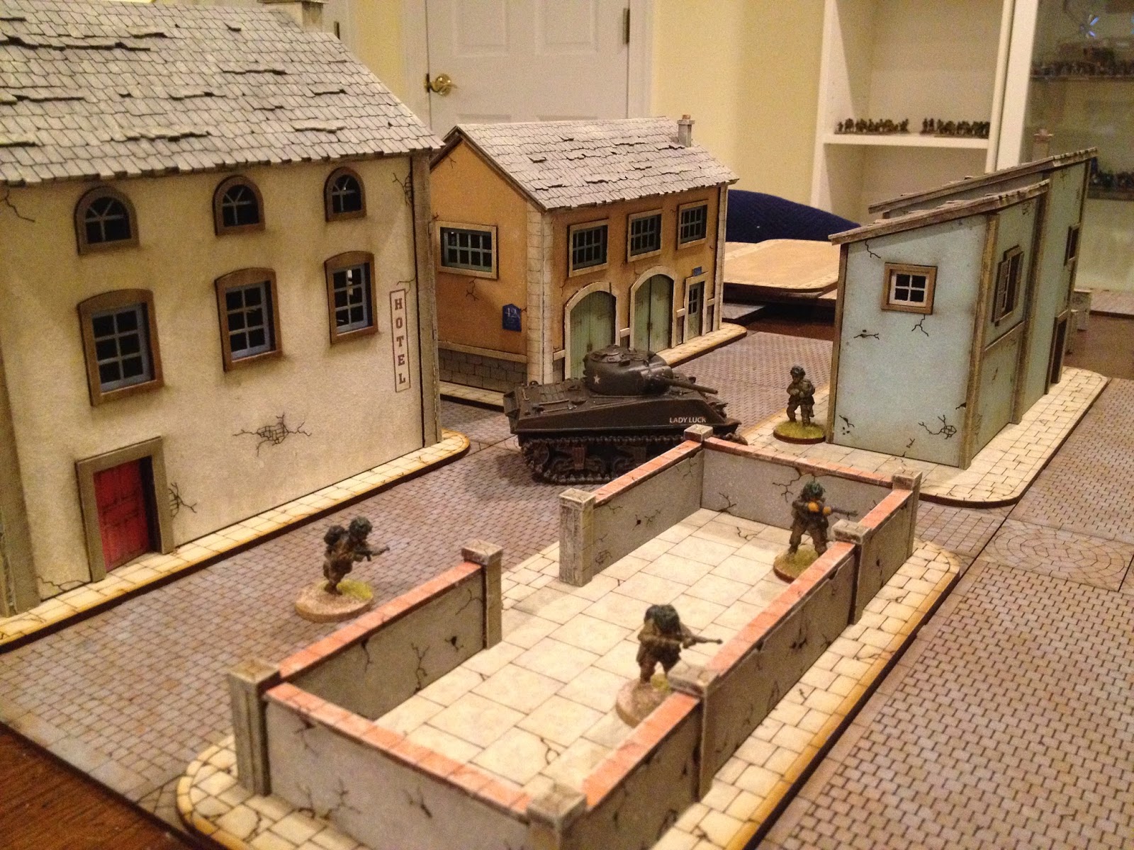 Lair of the Uber Geek: Crescent Root 28mm Laser Cut Terrain