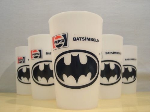 É da sua época?: [1990] Copo Pepsi do Batman