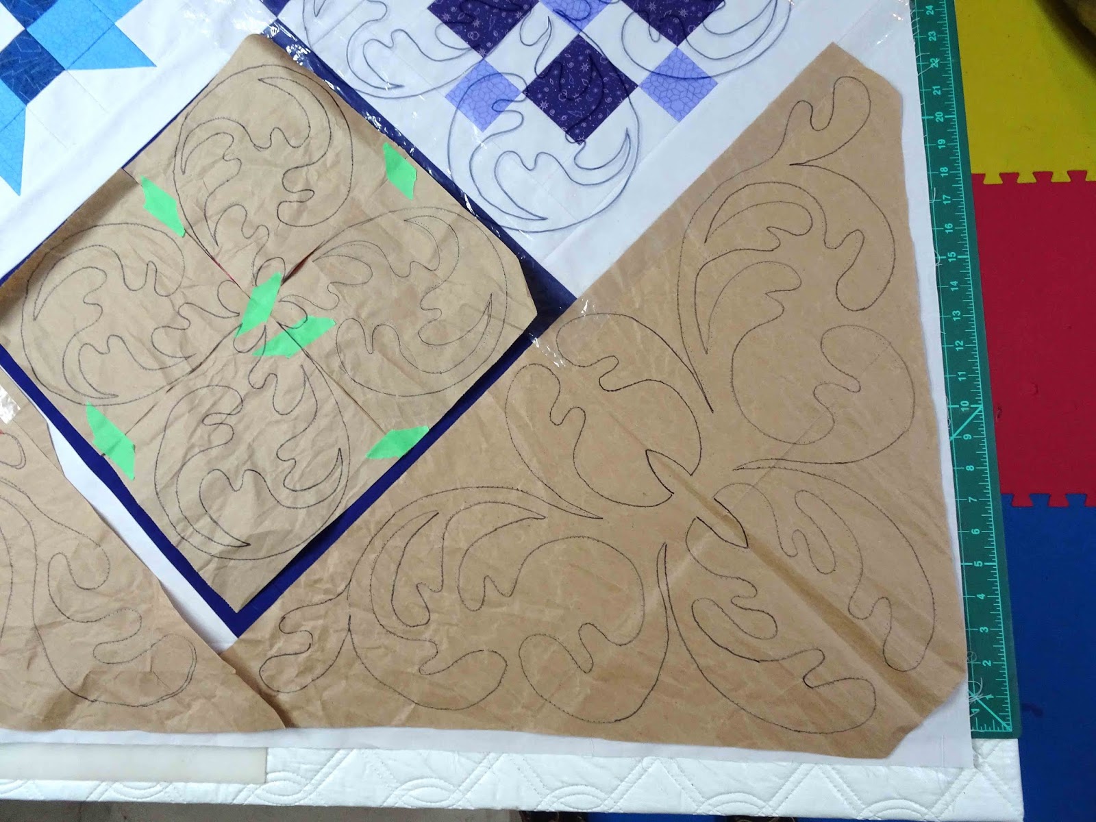 Fibre Art by Mary Katherine Hopkins: Custom Quilting - Border Triangles