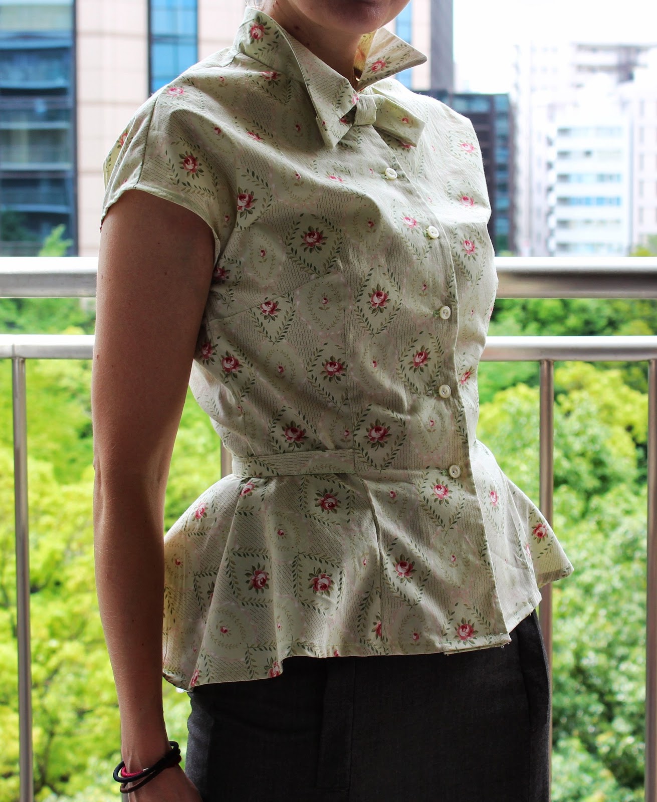 Crafty Mummy Japan: Simplicity 1590 - Retro Blouse - View B