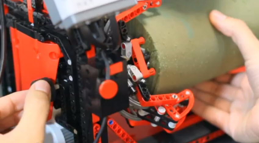LEGO 360° Milling Machine Present | Machine Tool Concept.
