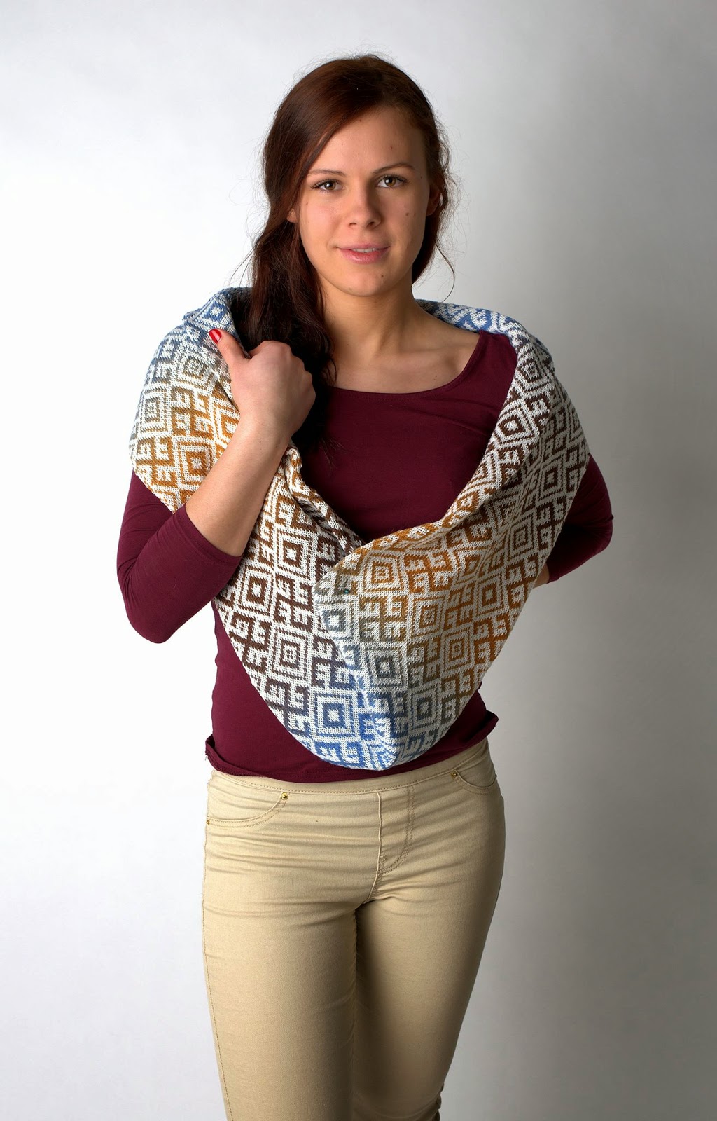 Adījumi: Pērkonkrusts, ugunskrusts, zaru krusts, svastika