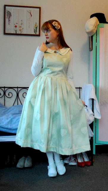 Amoris: Dress up to cheer up