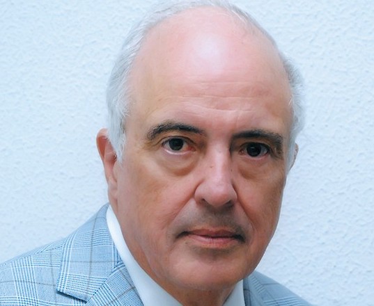 Escritores Dominicanos ~ Somos Dominicanos Por Siempre