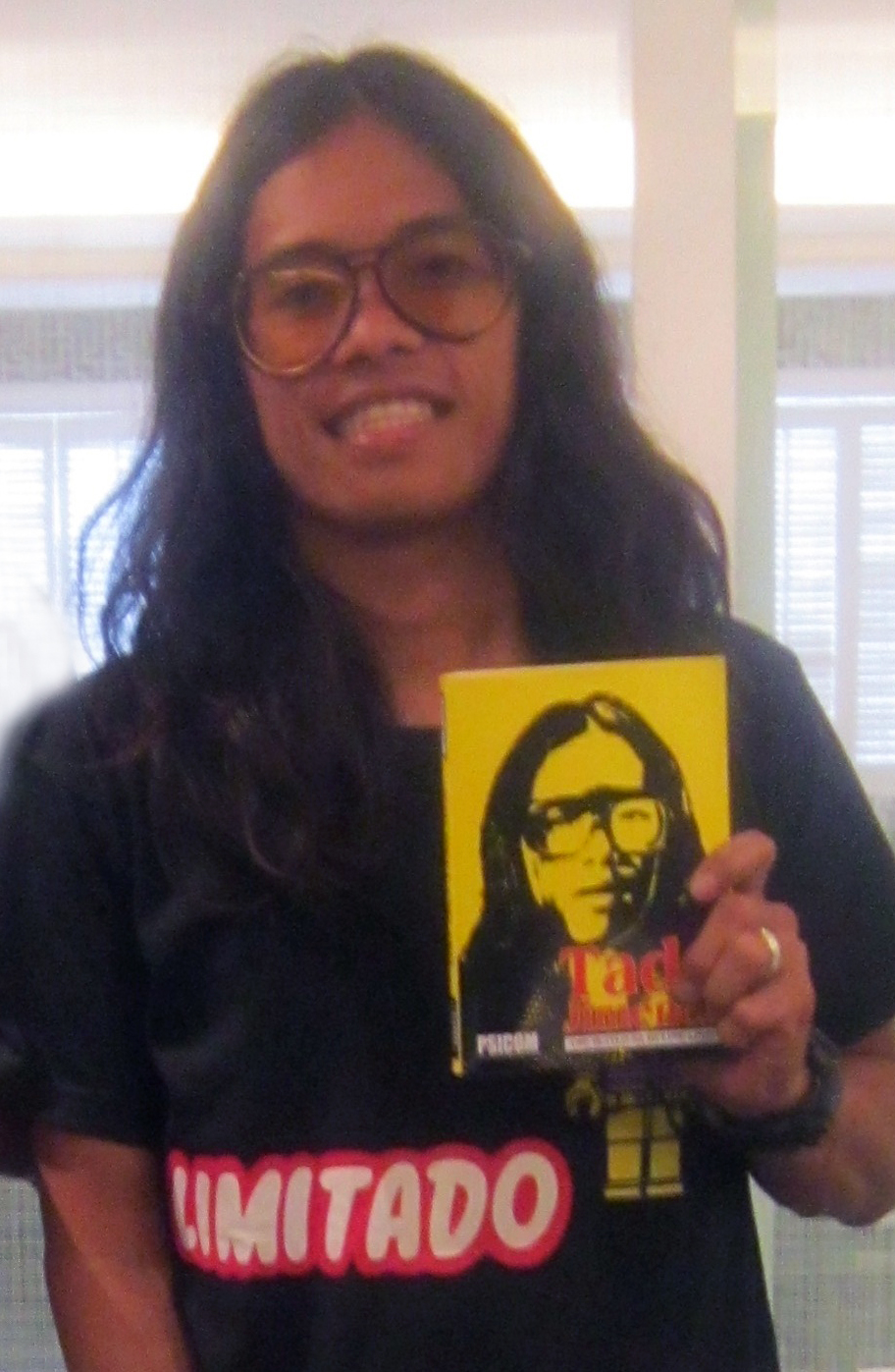 Brewing Craziness: Tado at MIBF | Enjoying Wonderful World