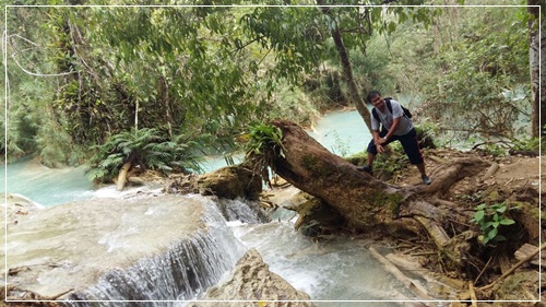 JUST ANOTHER TEACHER: THE BREATHTAKINGLY BEAUTIFUL KUANGSI WATERFALLS ...
