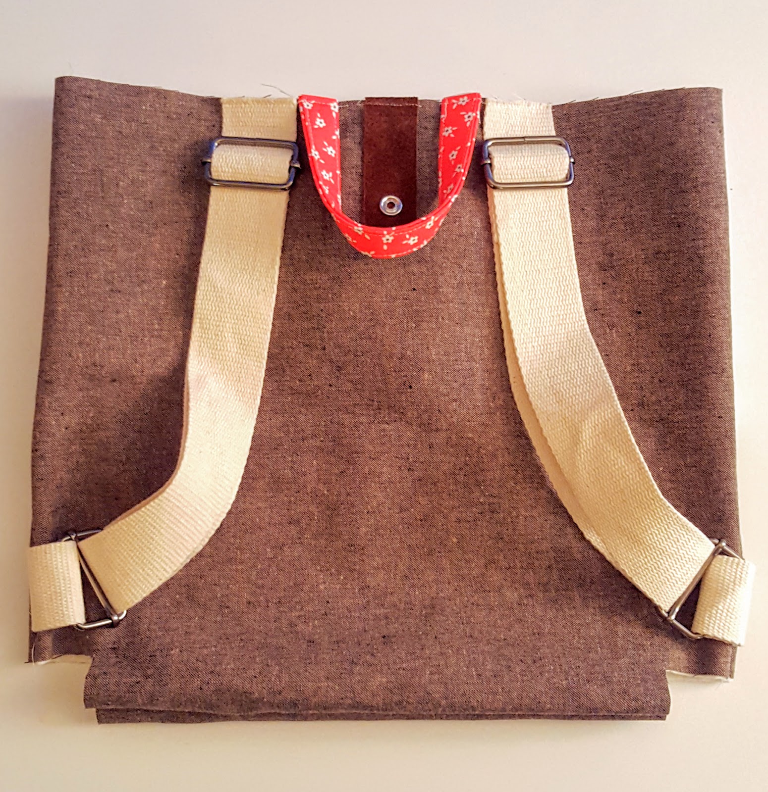 Fabric Mutt: The Cubby Pack Tutorial