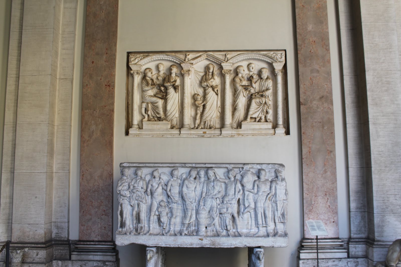 Byzigenous Buddhapalian: Day Two - Vatican Museums - Octagonal Courtyard