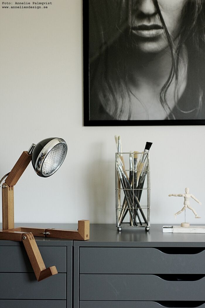 svart, vitt & rött: Coola Mr Wattsson lampa!