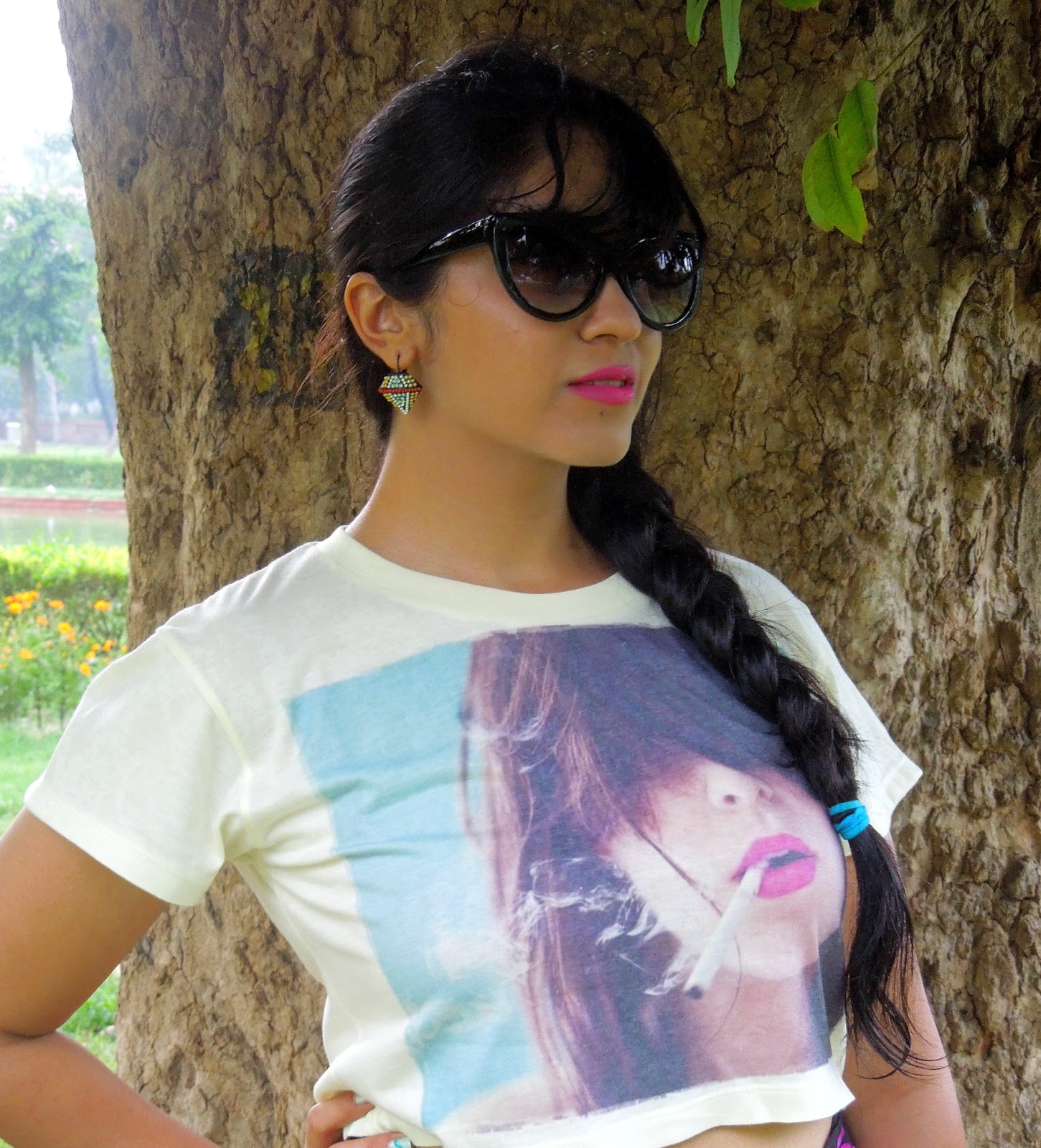 Best Ways to Flaunt The Midriff- Cropped tee Fashion