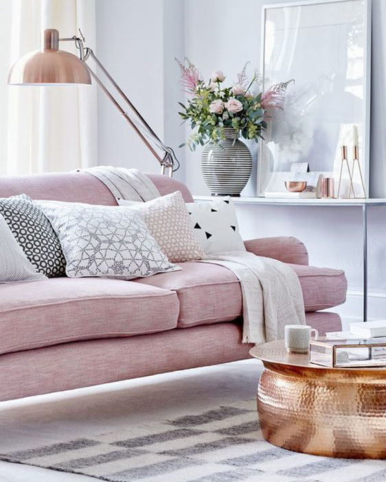 Sofá rosa na decoração-Delírios Cotidianos: Dicas de moda e beleza