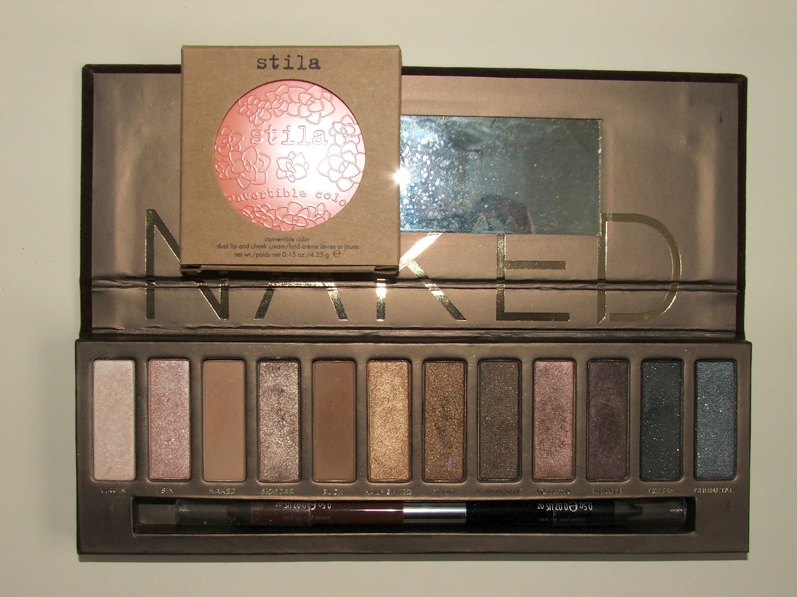 BeautyFul World: FOTD + Stila Convertible Color review