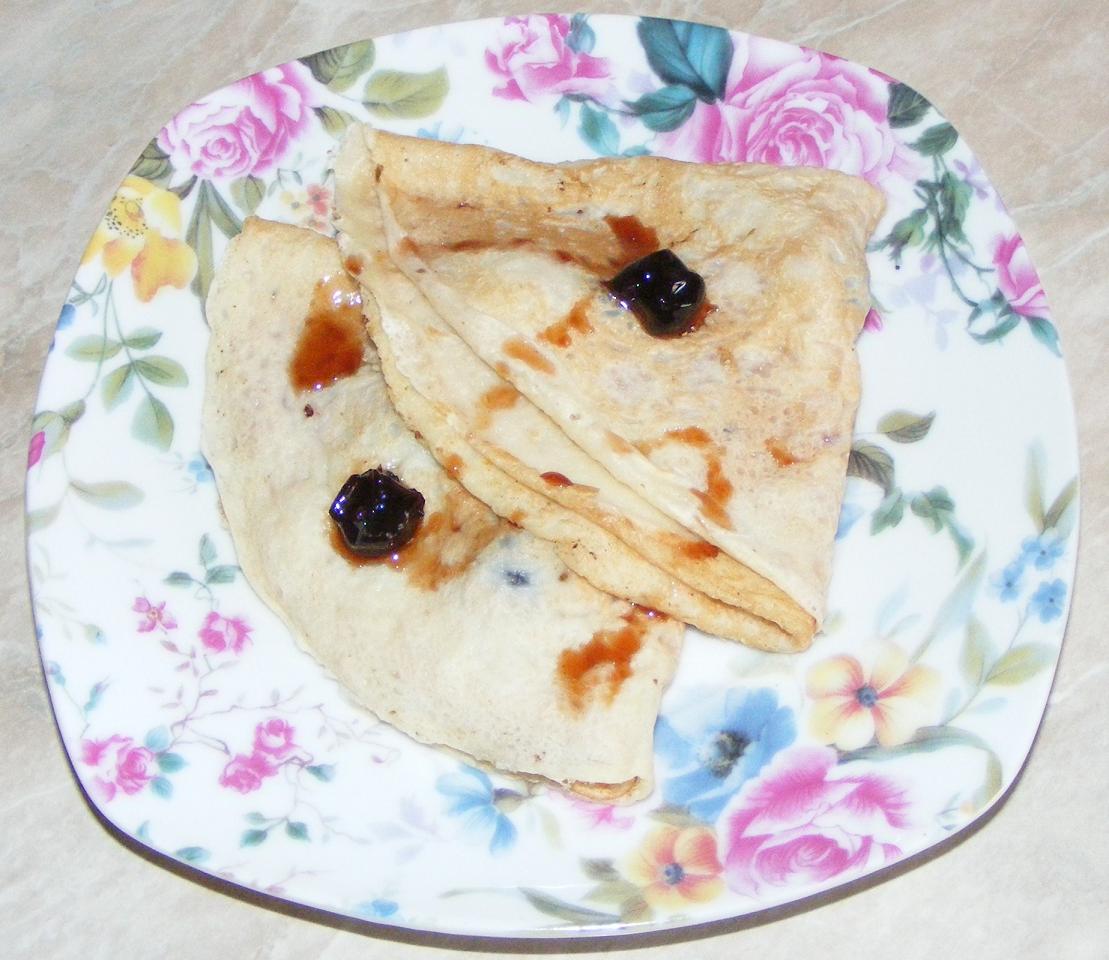 Clatite cu branza si dulceata | Preparatedevis.ro