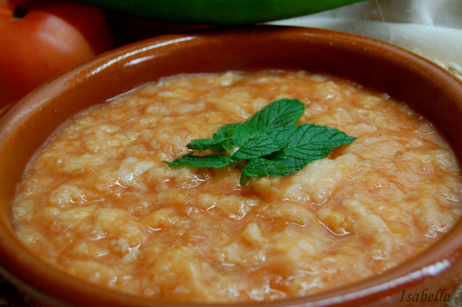 Hoy comemos... con Isabella: SOPA DE TOMATE EN THERMOMIX
