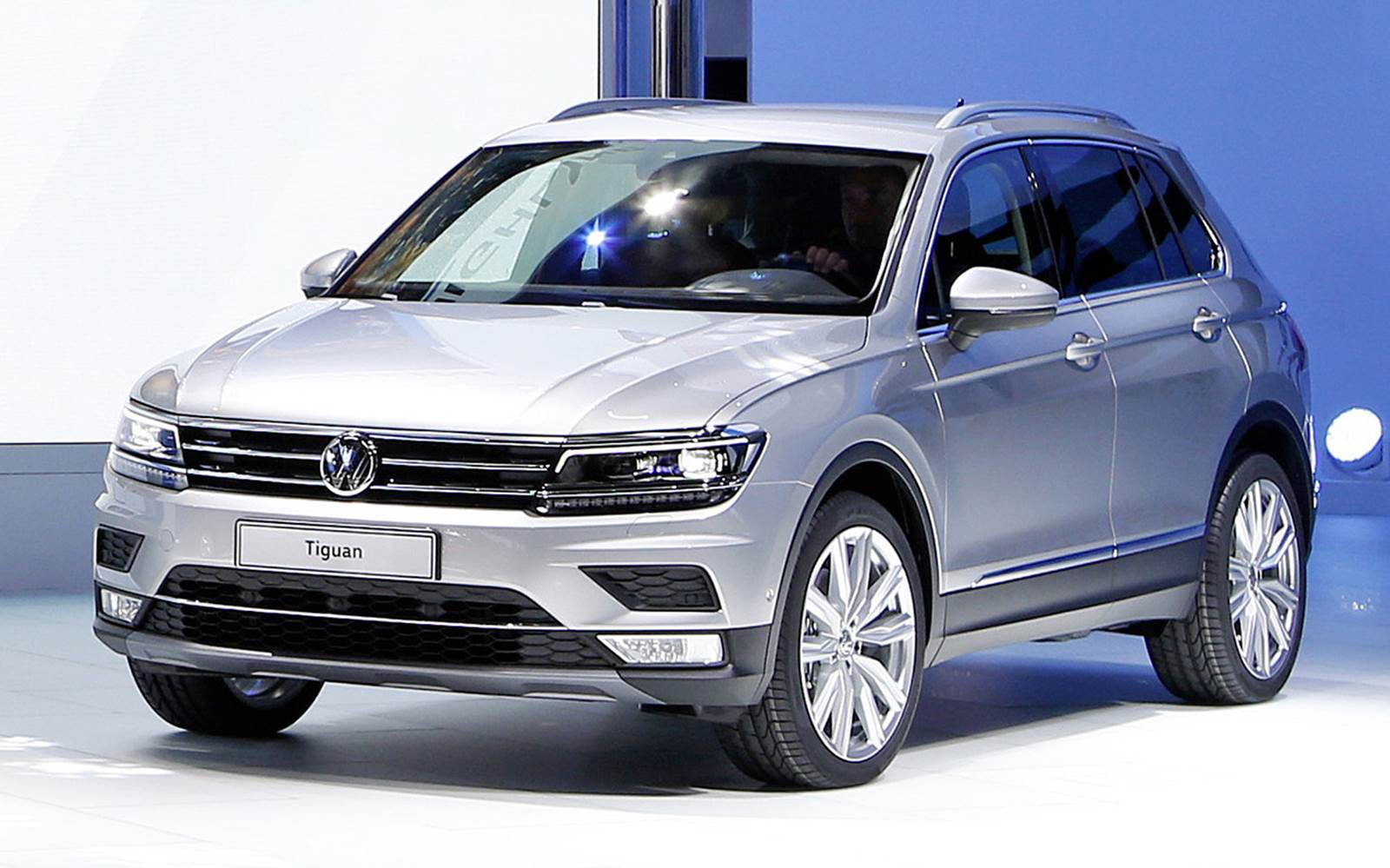 VW Tiguan 2016: vídeo com detalhes externos e internos | CAR.BLOG.BR