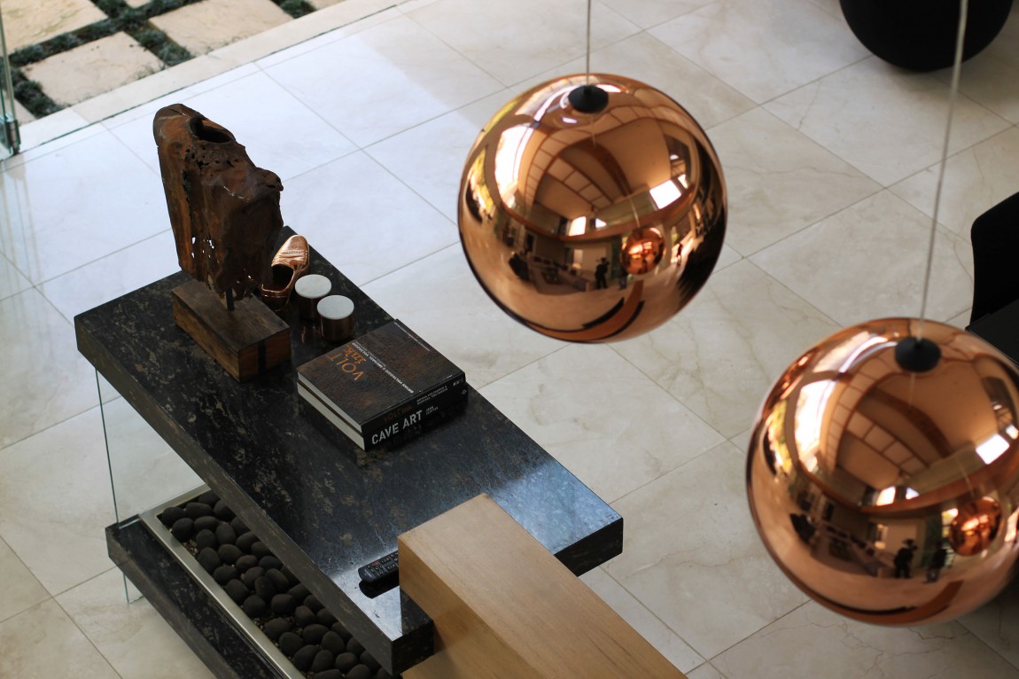 loveisspeed.......: House Sedibe was completed by Nico van der Meulen ...