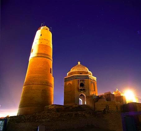All Good Things About Pakistan: Minarette of Masoomi, (Masoom Shah Minar)