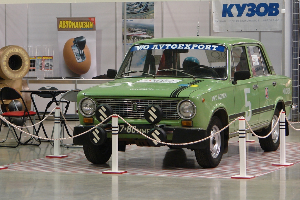 communist cars: VAZ – 21013 1984