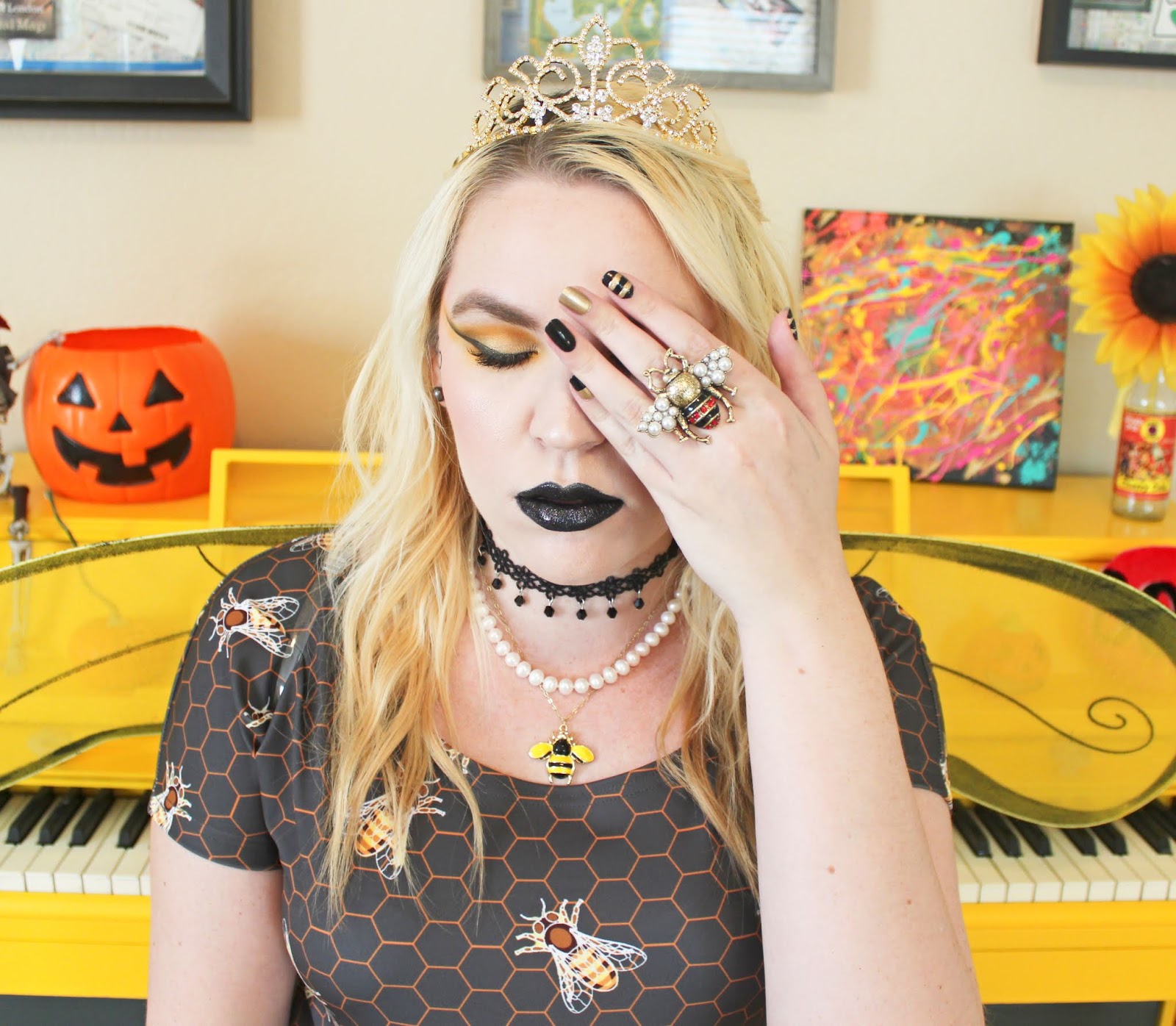 Diaries of a Sunflower: Queen Bee Halloween Makeup & Costume
