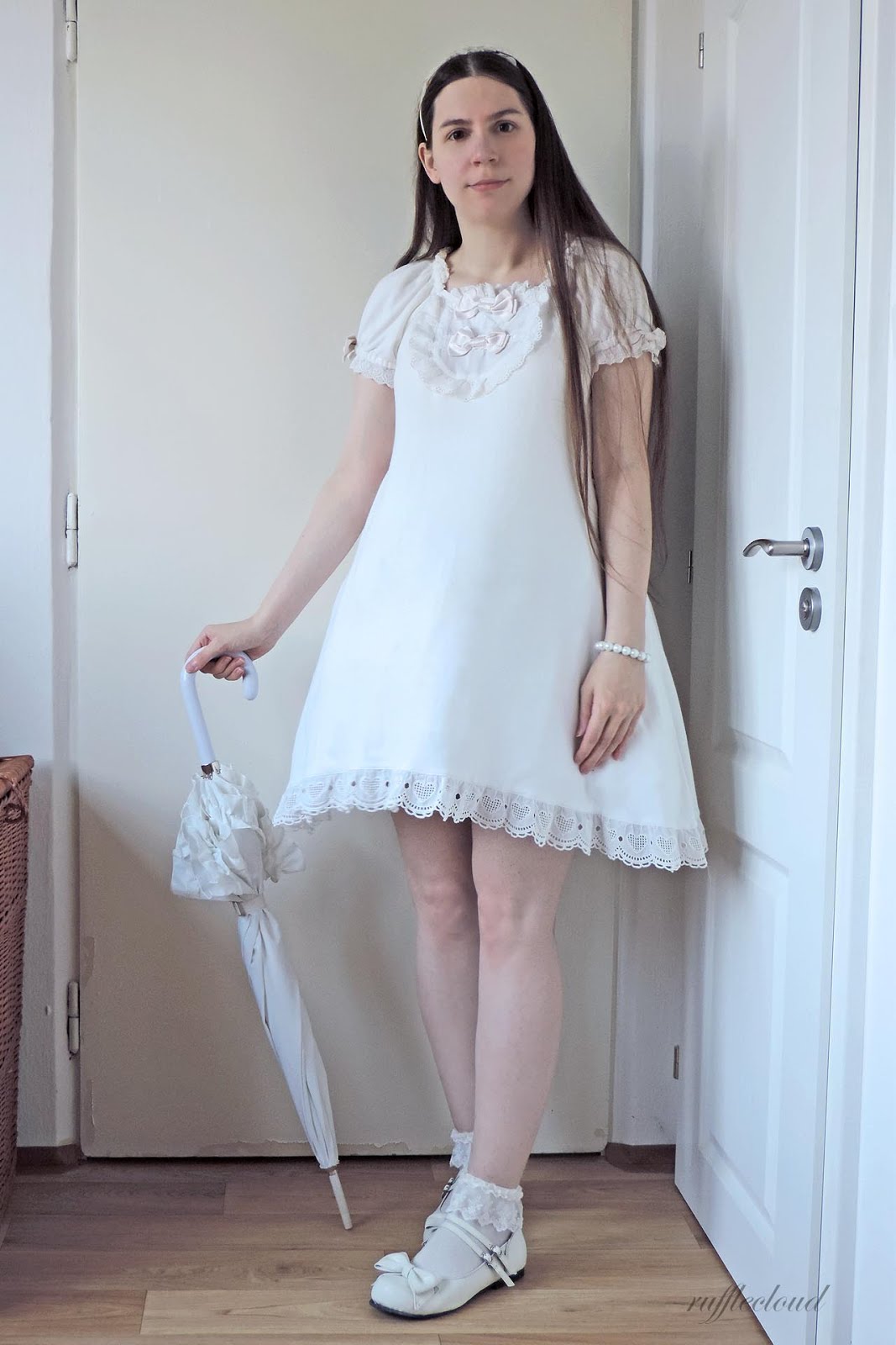 RuffleCloud's Adventures: 2014: 4 Stages of Lolita Pregnancy