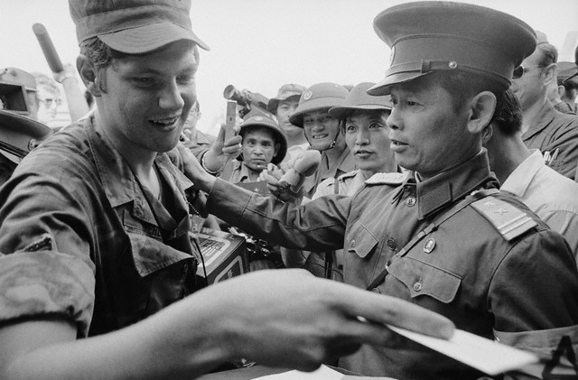 Pushing On: Col. Bui Tin Remembers the Fall of Saigon