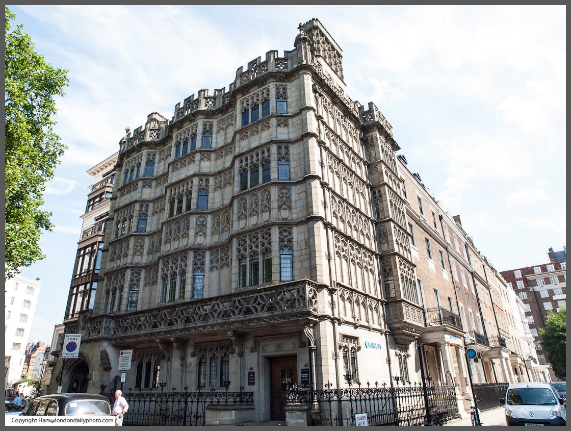 London Daily Photo: A Grand Building