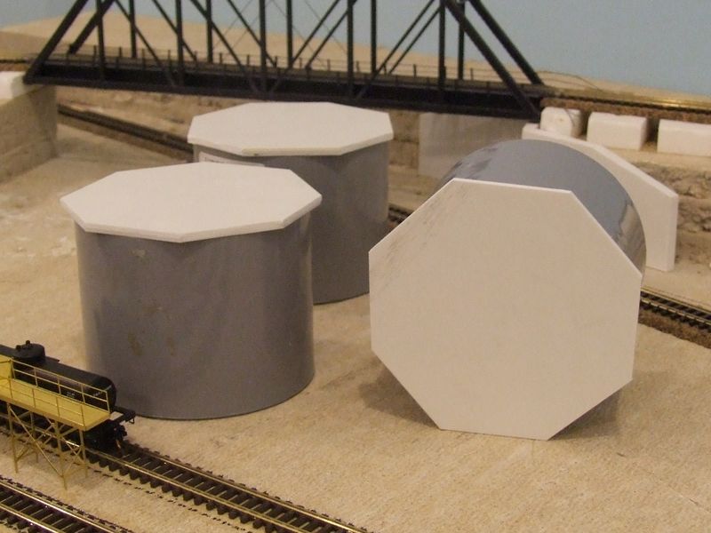 Texas & Pacific - Bonham Division in N Scale: Storage Tanks - Part II