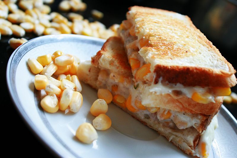 My Recipe Notebook: CHEESY CHILLY CORN SANDWICH