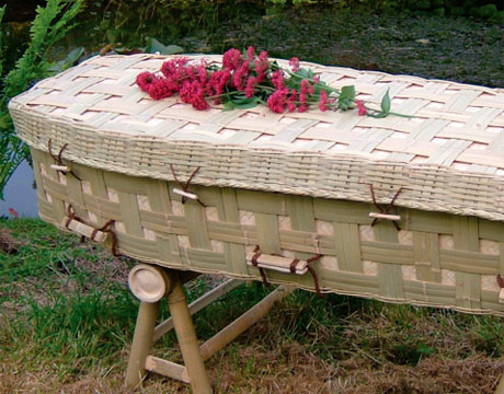 EcoBioBlahBlahBlahg: Going to hell in a basket casket