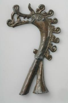 antrophistoria: Hallan un curioso dragón de bronce en la ciudad vikinga ...