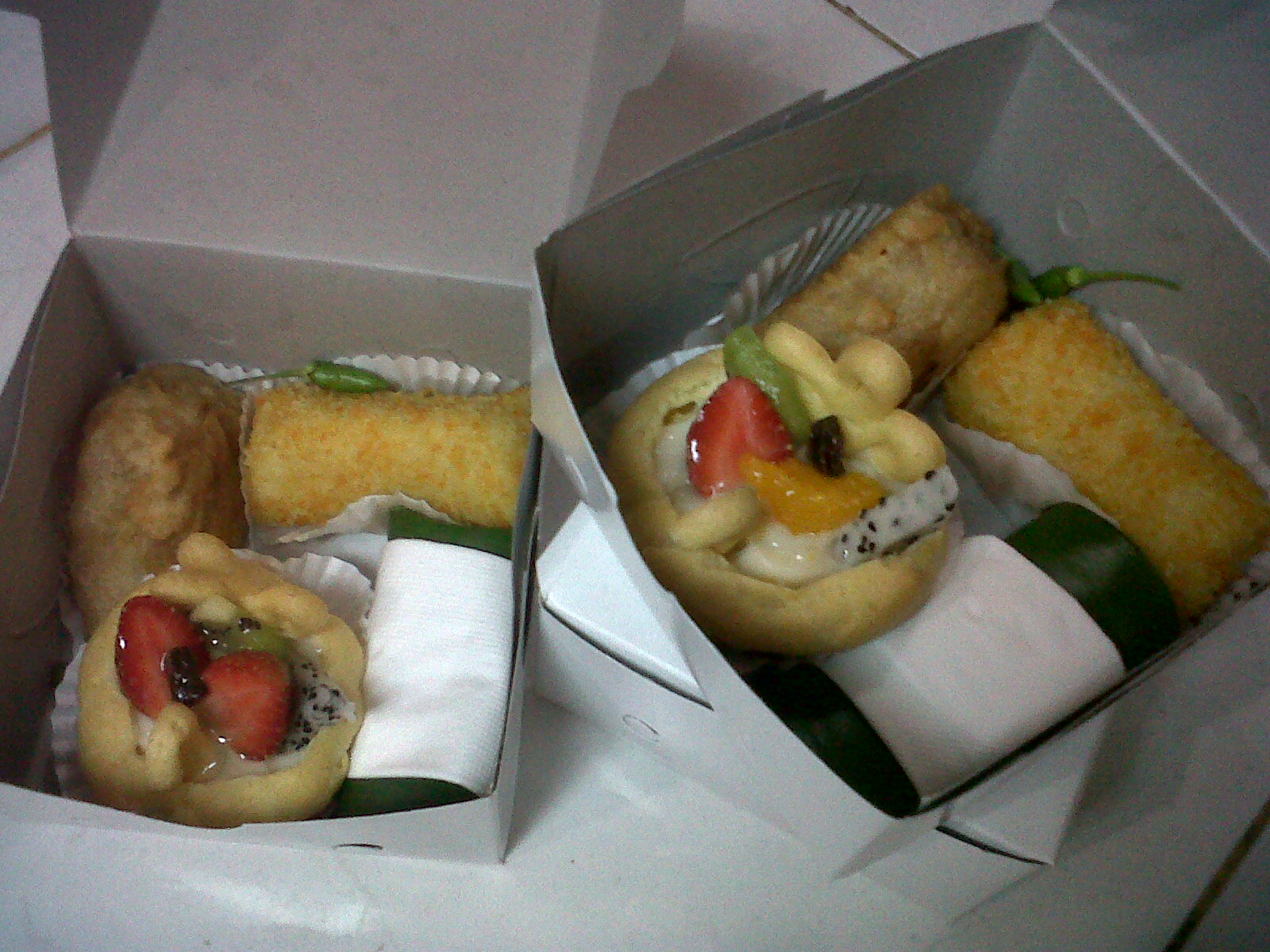 Aneka Snack 1000An / The Store Logo - malakaijrodi