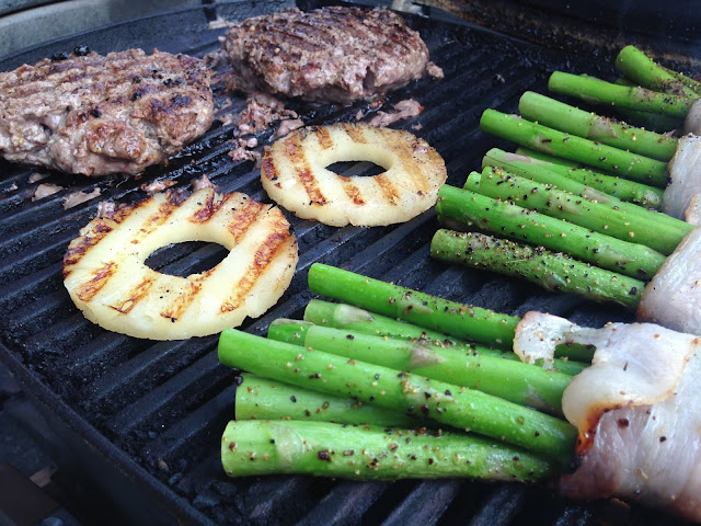 "Spicy Island Bison Burger" Recipe | Bison Burger with Grilled Pineapple
