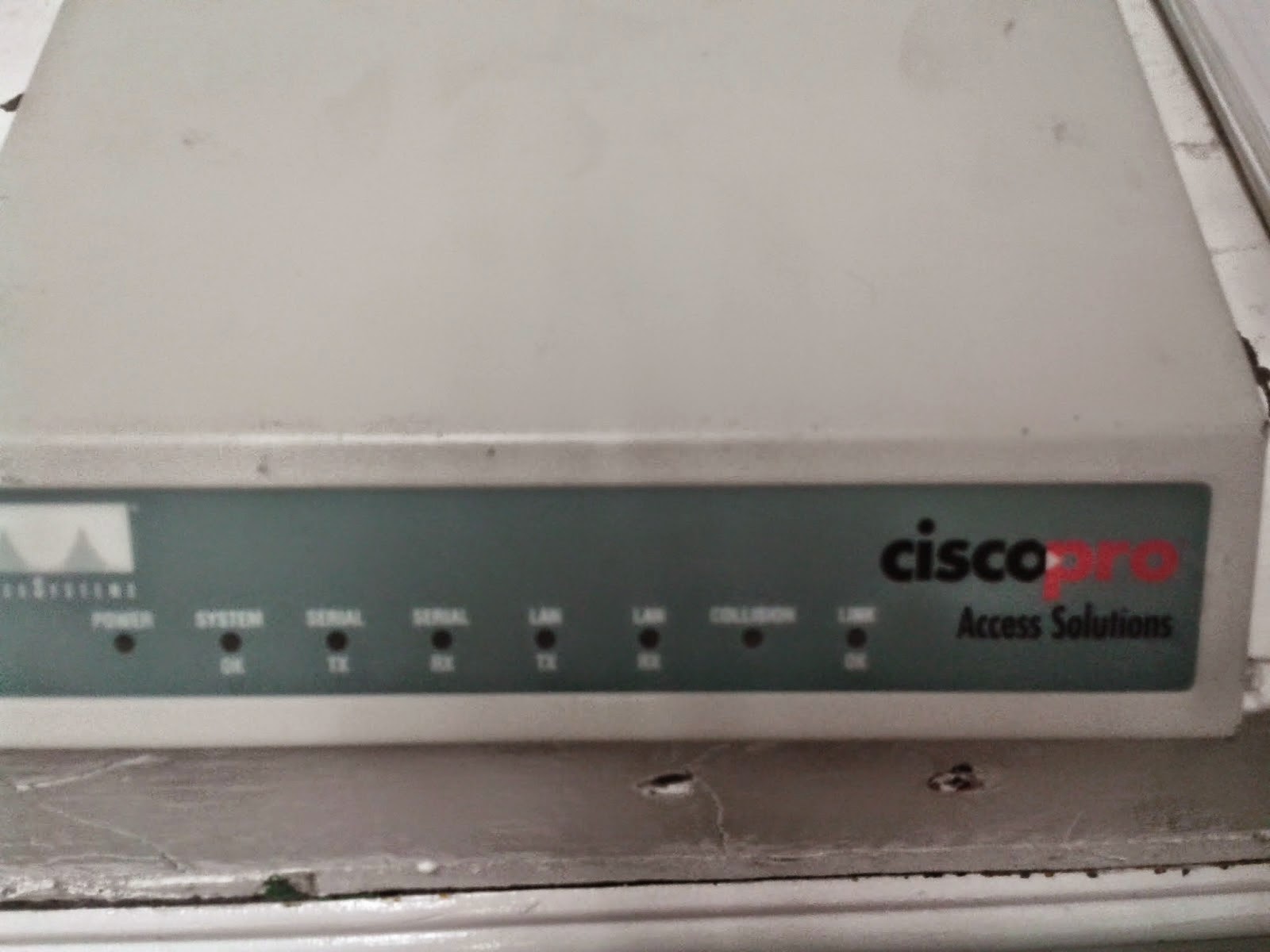 Taller de Redes Avanzadas: Dispositivo de interconexion de redes