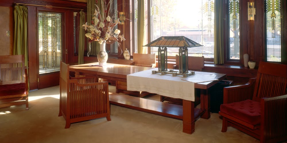 150th Anniversary of Frank Lloyd Wright: A Look Inside the Architecture