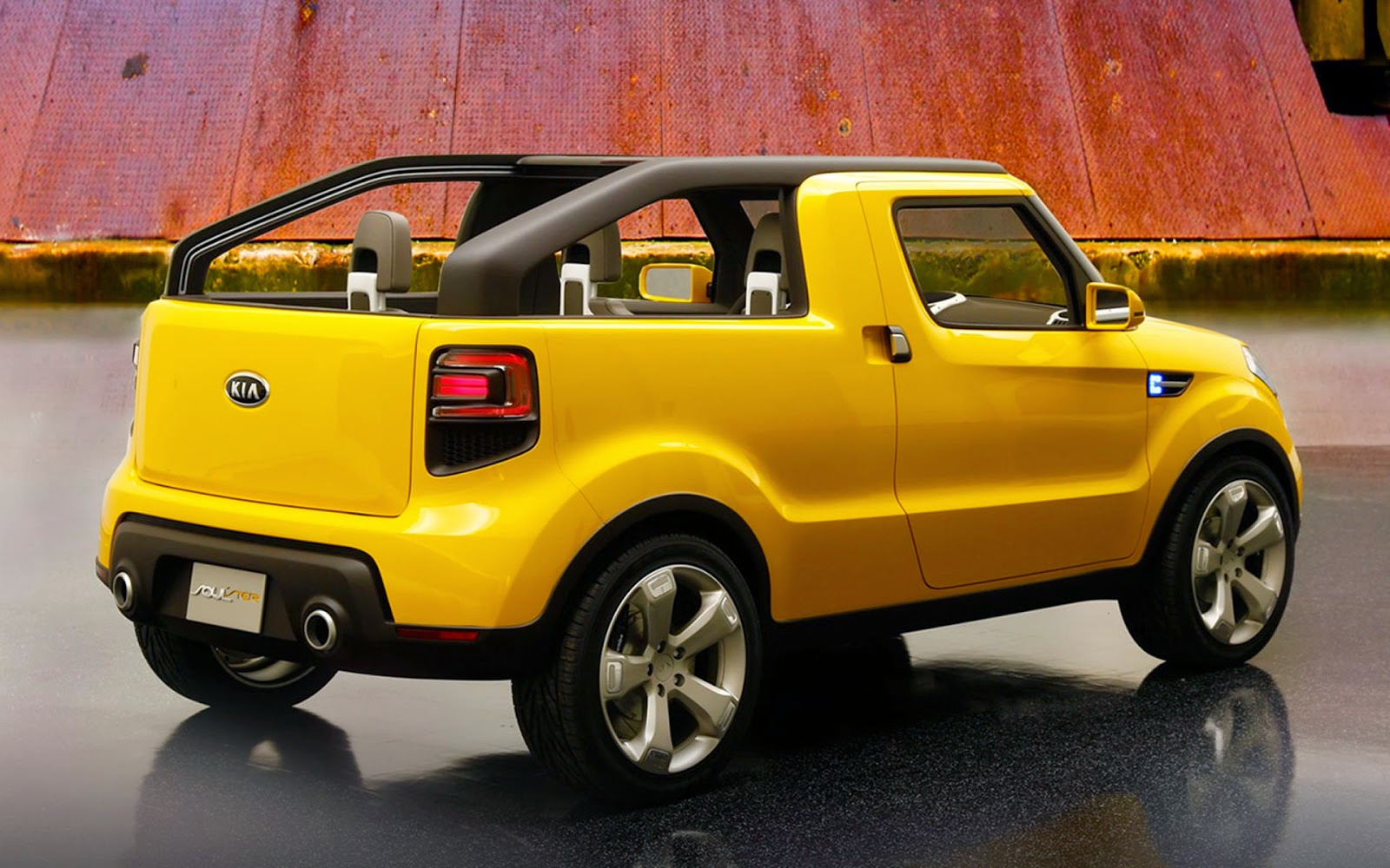 *Second Teaser* The 2015 Kia Soul Trail'ster: e-AWD, Retractable Roof ...
